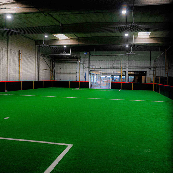 Royal Foot Indoor – Le terrain de jeu idéal pour les footballeurs de ...